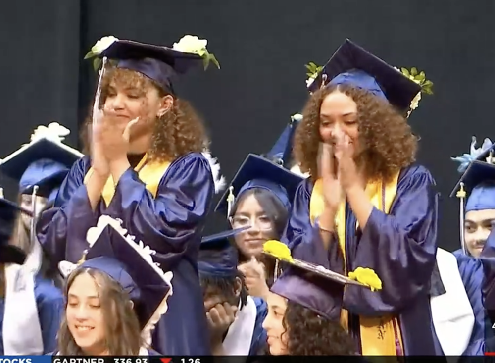 GREAT KIDS: Twin sisters graduate together as Valedictorian and ...